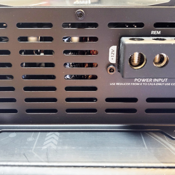 WAR AUDIO 1500D 컴팩트 사이즈 앰프